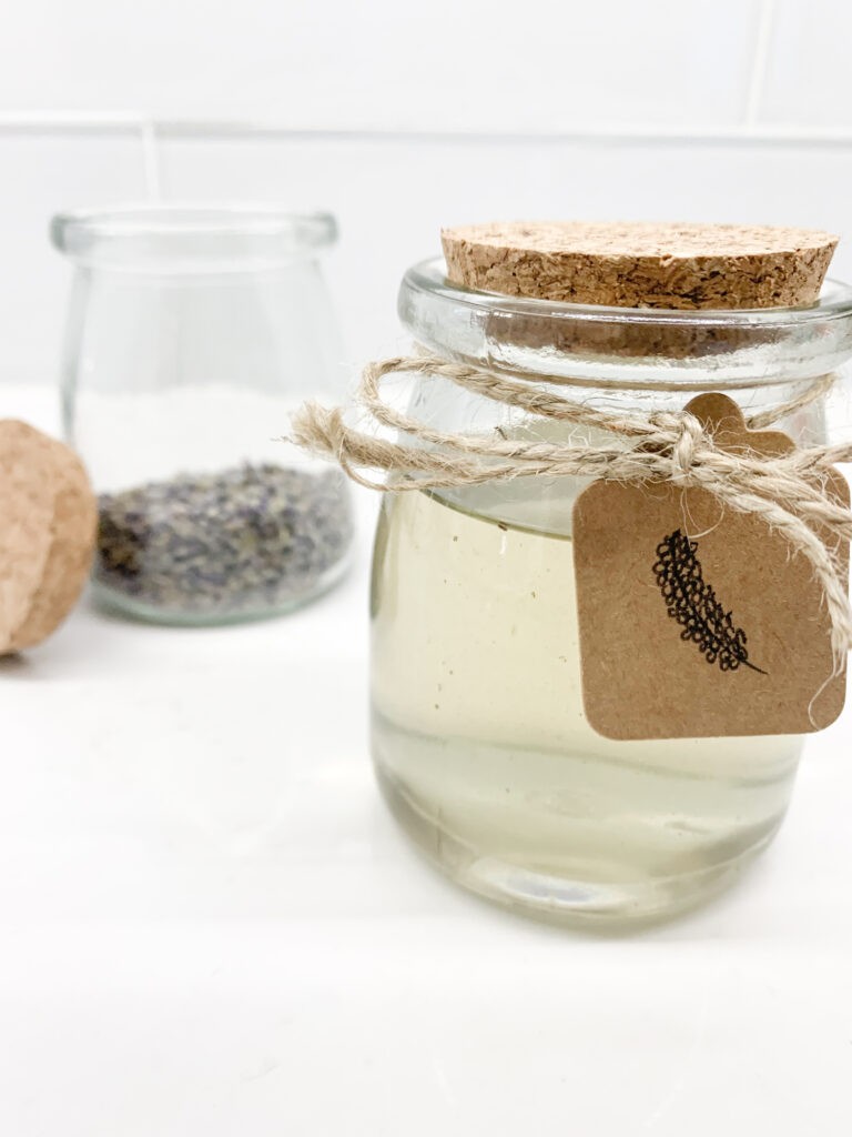 5 Flavored Simple Syrups to Elevate Your Gin Cocktails - Gin Observer