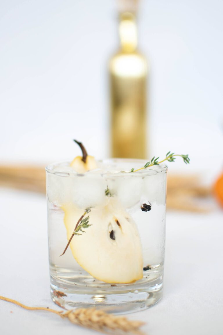 Pear Gin and Tonic (Gin Cocktail) - The Perfect Recipe